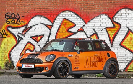 S Geht Los: Mini Cooper S Als Folierte Turbo-Flunder | AUTODINO