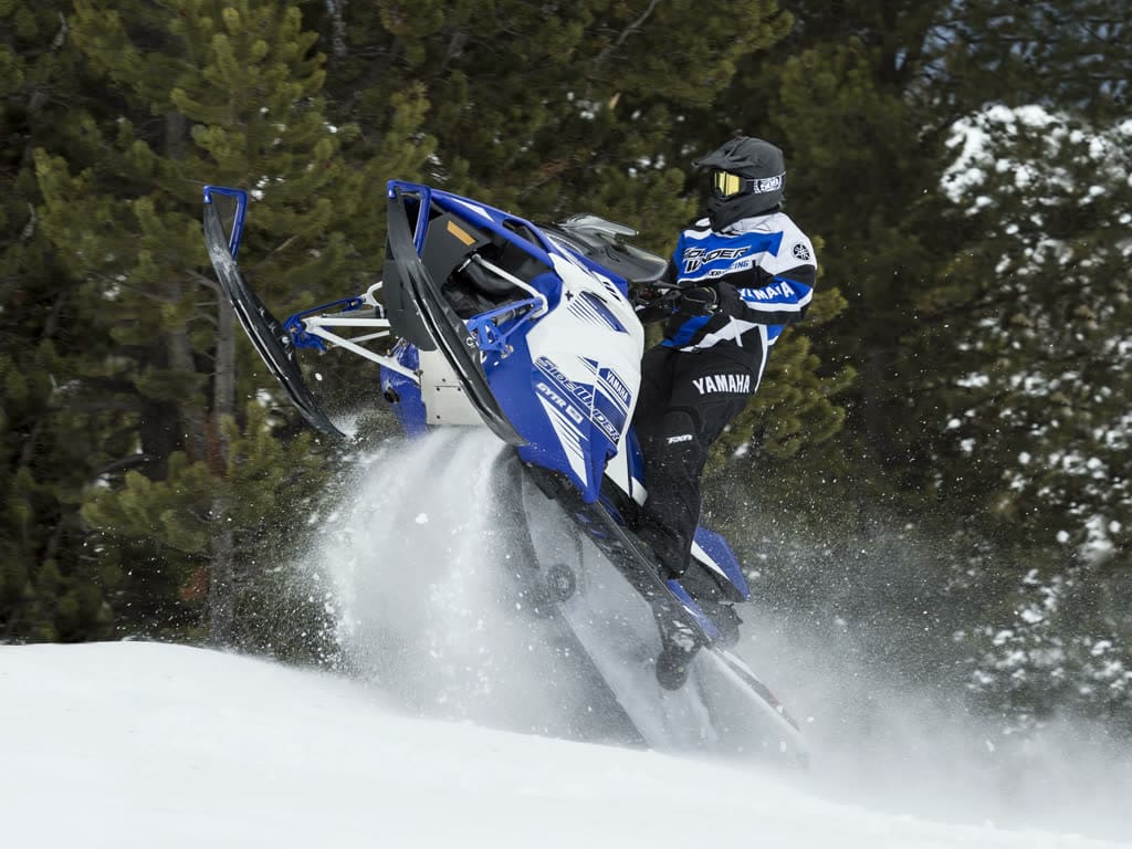 Winter Na Und? Yamaha Sidewinder! | AUTODINO