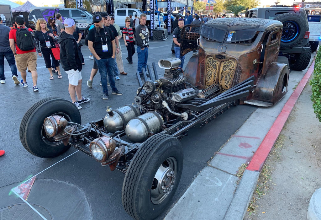 SEMA 2018: Low Rider, Hot Rod Und Tuning Freaks | AUTODINO