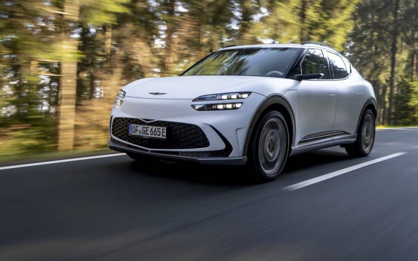 Genesis GV60 Sport Plus AWD Test | AUTODINO