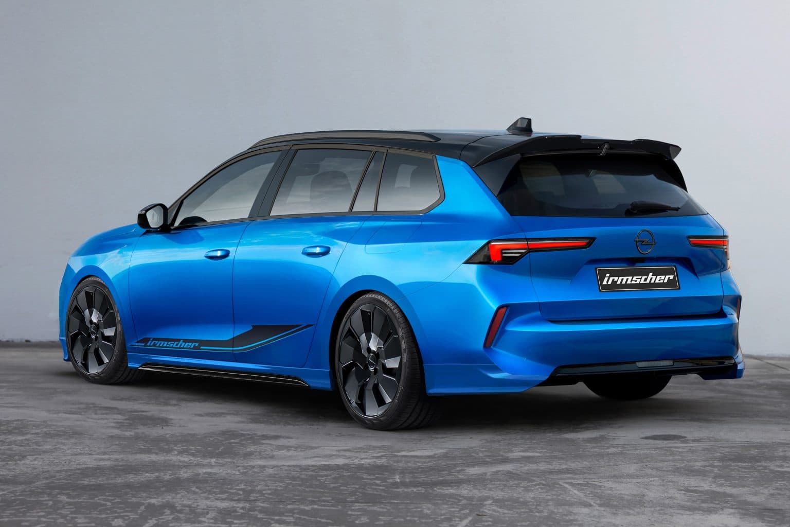 Opel Astra ST Bodykit | AUTODINO